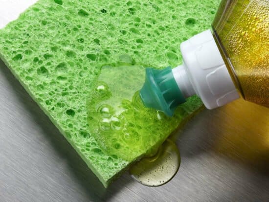 10 Best DIY Cabinet Cleaner Recipes to Make