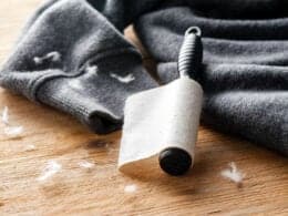 Effective Tricks to Remove Lint from Clothes