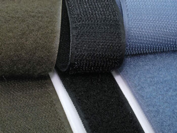 Effective Tricks to Remove Lint from Clothes